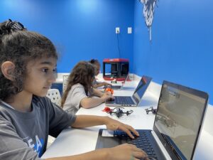 5 Reasons To Try a STEM Program - Class Tech Tips