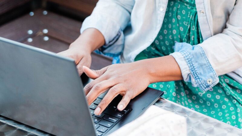 5 Reasons To Try a STEM Program - Class Tech Tips