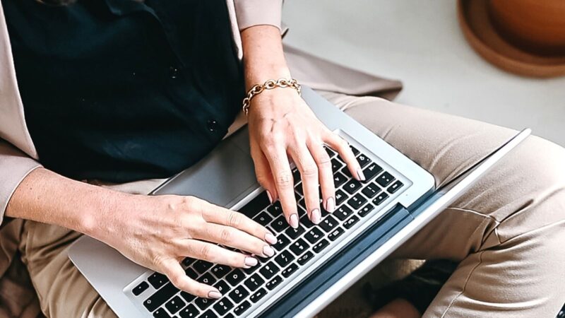 How to Create an Interactive Hybrid Learning Environment - Class Tech Tips